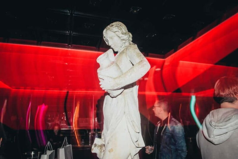 Seoul: Premium Pub Crawl with Open Bottles - FAQs