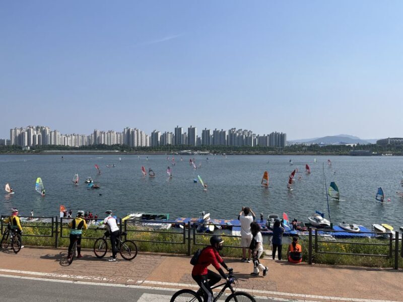 Seoul: Stand Up Paddle Board (SUP) & Kayak in Han River - The Value of This Tour
