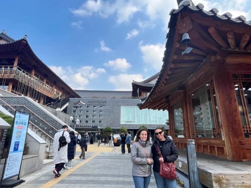 Seoul: True Locals' Street Food & Drink + Market Explore - Key Points