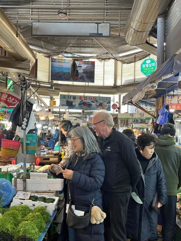 Seoul: True Locals' Street Food & Drink + Market Explore - Exploring Gyeongdong Market: Seoul’s Herbal and Food District