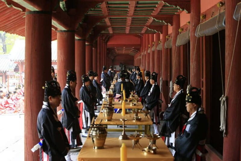 Seoul: UNESCO Sites tour: Palace, Shrine & Bukchon Village - A Deep Dive into the Experience