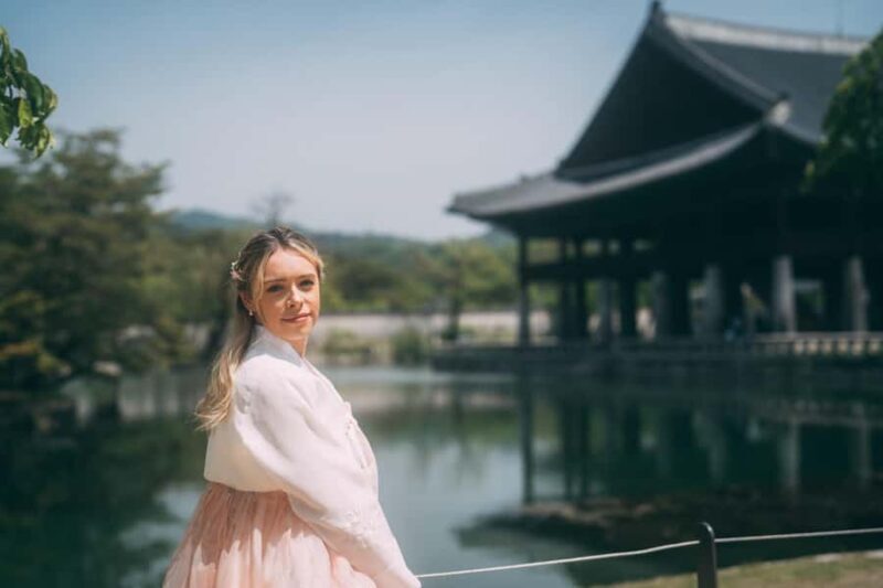 Seoul: Vintage Photoshoot with Professional Photographer - Key Points
