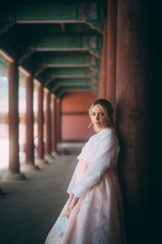 Seoul: Vintage Photoshoot with Professional Photographer - What to Expect from the Vintage Photoshoot Experience in Seoul