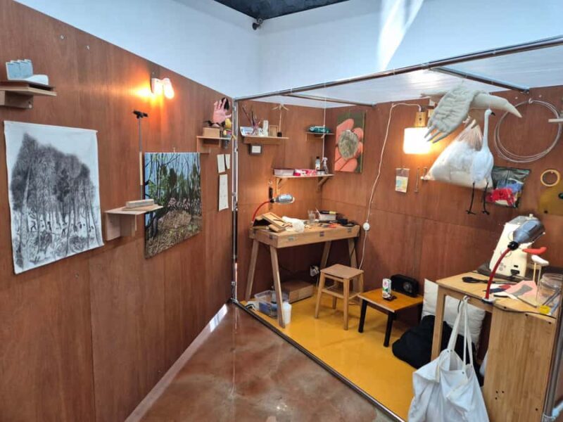 Seoul: Yeonhui Art Fair, Exhibition, Gallery Walking Tour - The Charm of Yeonhui’s Hidden Art Scene