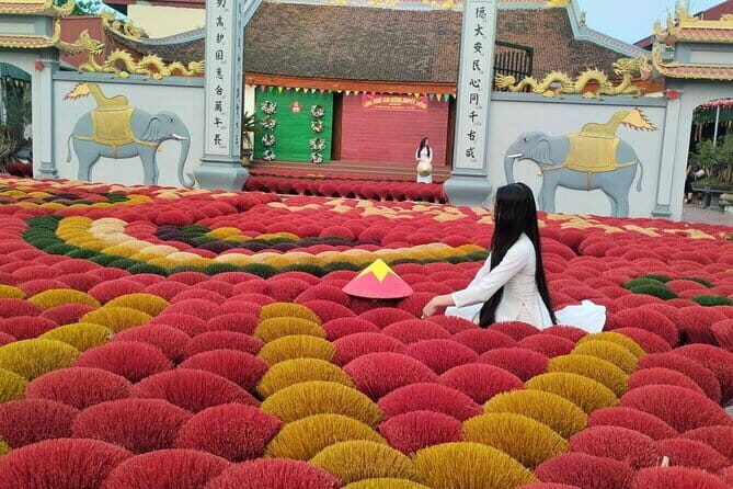 Serene Hanoi Escape: Incense Village & Quan Son Lake Day Trip - An Authentic Cultural Introduction to Hanoi’s Surroundings