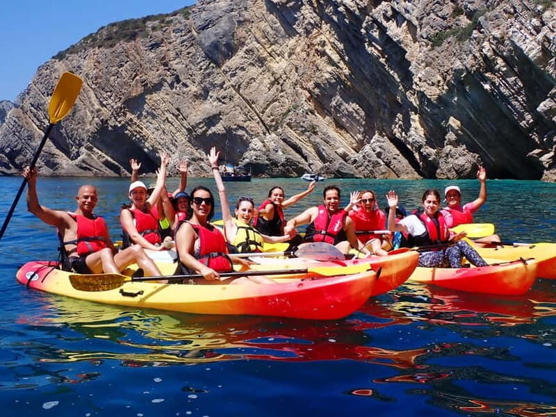 Sesimbra: Kayaking & Snorkeling Tour with photos included - Key Points