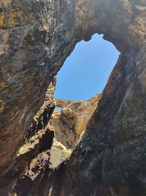 Sesimbra: Private Boat Tour to Hidden Beaches - FAQ