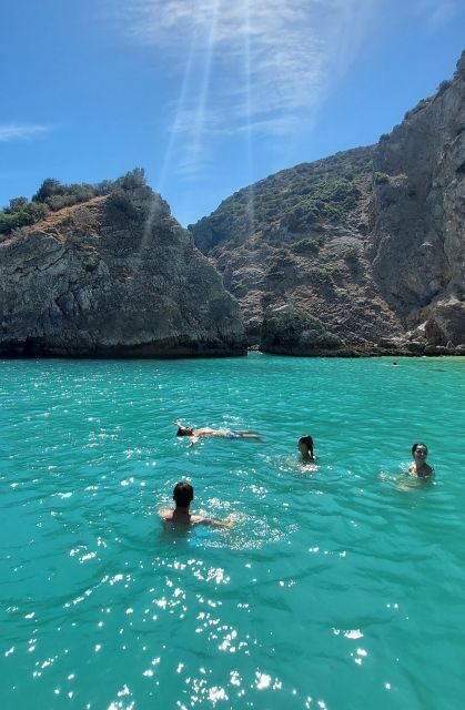 Sesimbra: Secret Bays and Beaches Boat Tour with Snorkeling - FAQ