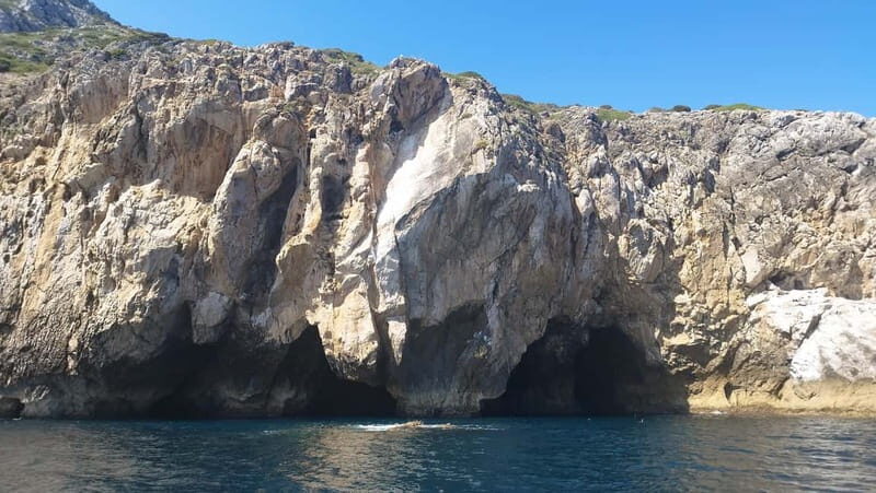 Sesimbra: Sesimbra by Boat - Blue Sea and Hidden Caves - Who Will Love This Tour?