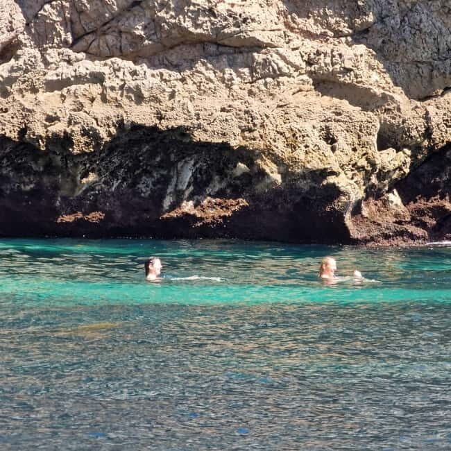 Sesimbra: Wild Beaches and Caves Boat Tour - Analyzing the Value: Is the Price Justified?