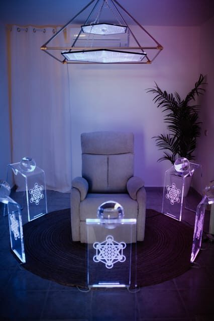 Session in the Tachyone Med bed - Who Will Enjoy This Experience?