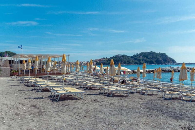 Sestri Levante: Beach day with sunbeds and umbrella - sector 3 - A Deep Dive into the Experience