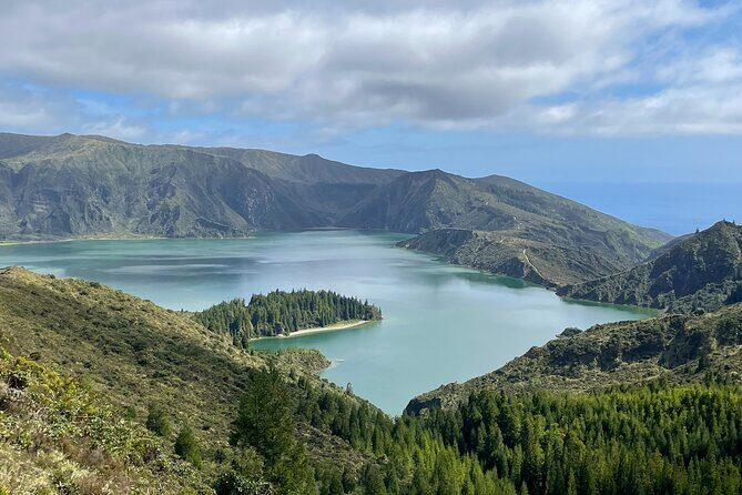 Sete Cidades and Lagoa do Fogo Volcanic Lakes Guided Tour - What the Tour Includes and What It Doesn’t