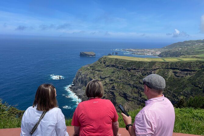 Sete Cidades and Lagoa do Fogo Volcanic Lakes Guided Tour - The Experience of a Guided Small-Group Tour