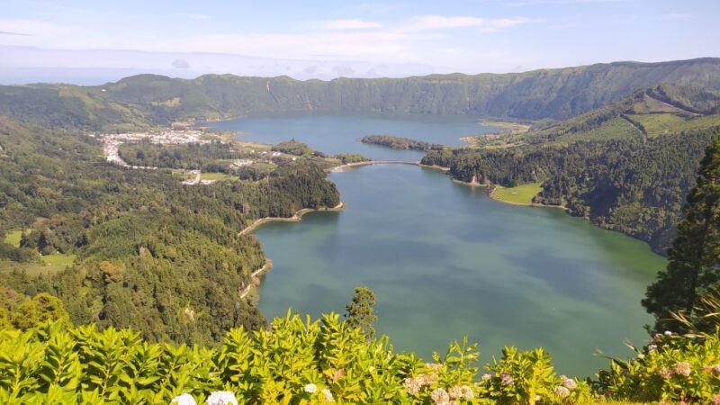 Sete Cidades Private Tour 2 people - Why Choose a Private Tour?