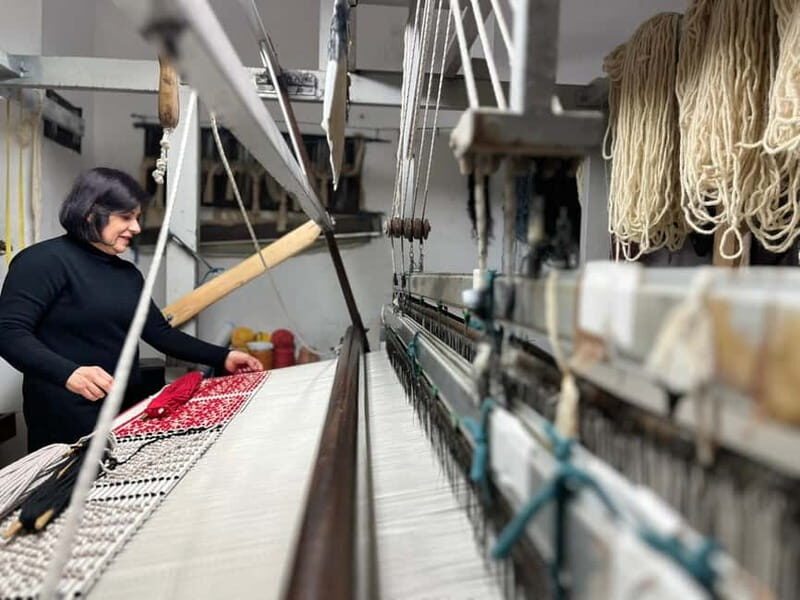 Seulo: Weaving Experience - Intertwining Traditions - The Craft of Pibiones Weaving