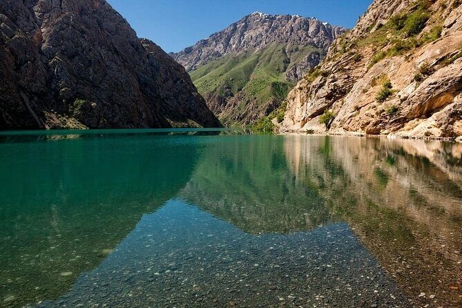 Seven Beauties of Tajakistan -Seven Lakes Day Trip From Samarkand - Crossing the Border: A Piece of the Adventure