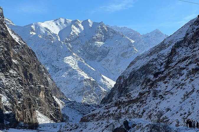 Seven Lakes Tour with Hotel Pickup and Local Lunch in Samarkand - Who Should Consider This Tour?