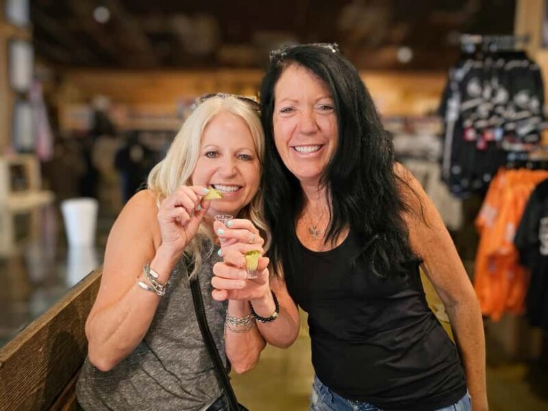 Sevierville: Hillbilly Booze Cruise Tasting Tour - Key Points