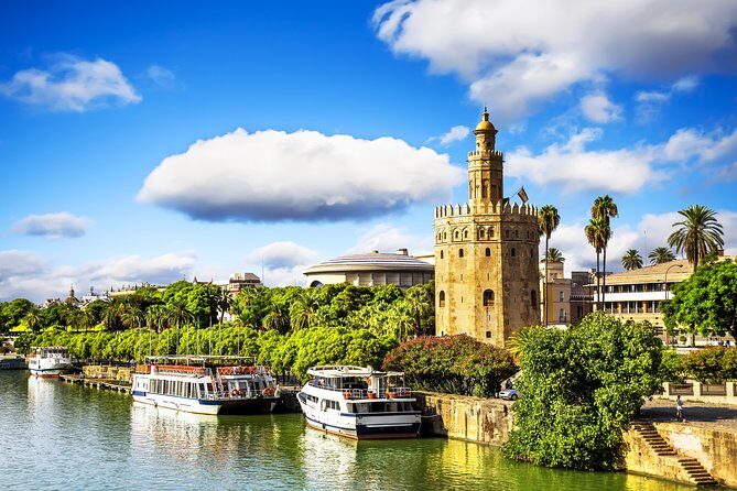 Sevilla: Best Monumental Free Walking Tour - The Sum Up