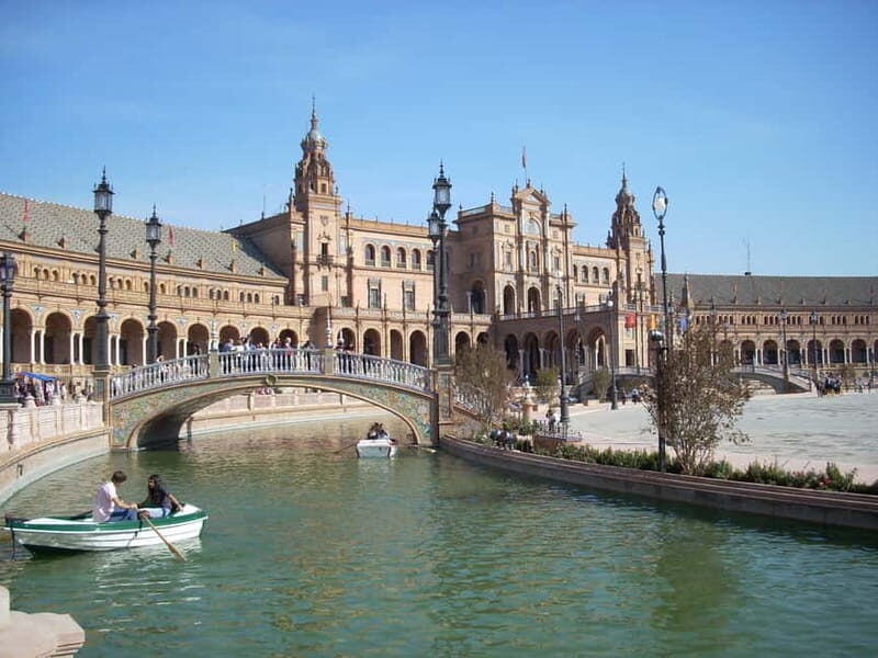Sevilla Full-Day trip from Granada - Key Points
