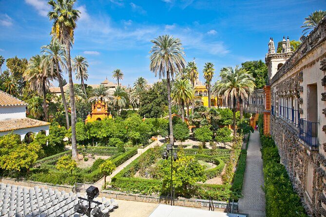 Sevilla: Guided tour to the Alcazar + Cathedral and Giralda - What Past Travelers Say