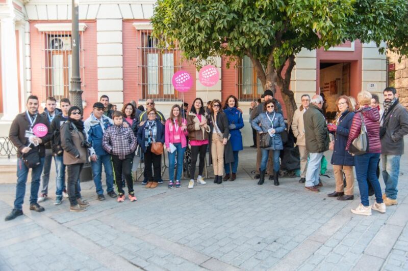 Seville: Alcázar and Cathedral Entry Ticket and Guided Tour - What Makes This Tour Stand Out?