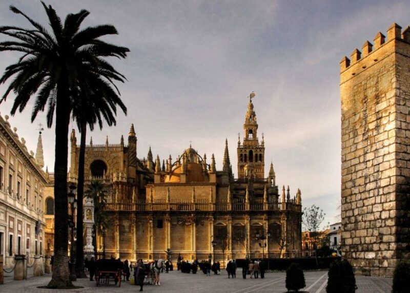 Seville: Alcazar, Cathedral, and Giralda Skip-the-Line Tour - FAQ