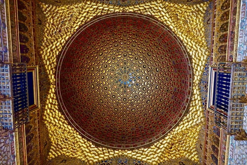 Seville: Alcázar, Cathedral, and Giralda Small-Group Tour - Who Would Enjoy This Tour?