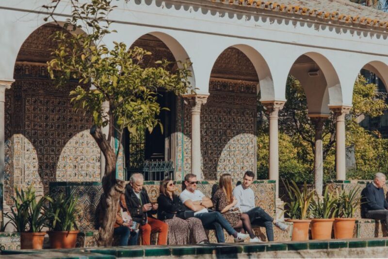 Seville: Alcázar Fast-Track Access with Guided Tour - What Makes This Tour Stand Out