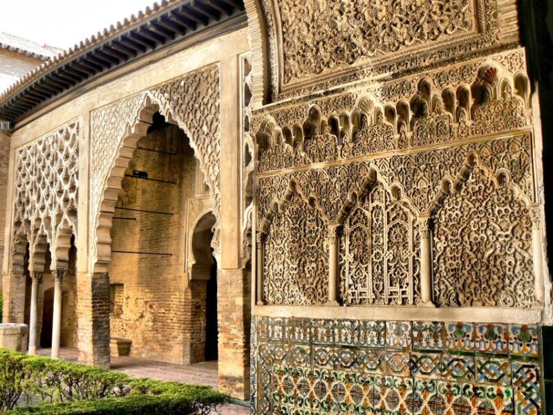 Seville: Alcázar Tour with Tickets Included - Highlights of the Alcázar