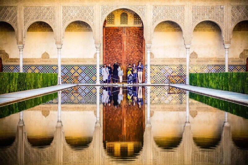 Seville: Alhambra Day Trip with Guide & Nasrid Palaces Entry - The Sum Up