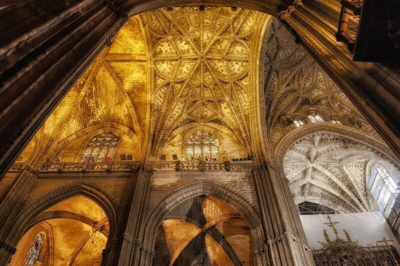 Seville Cathedral & Giralda Guided Tour: Skip-the-Line Entry - What the Tour Promises