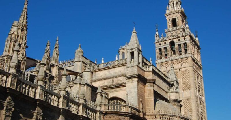 Seville: Cathedral & Real Alcazar Private Tour with tickets - Discover Seville’s Finest: Private Tour of the Cathedral & Real Alcazar with Tickets