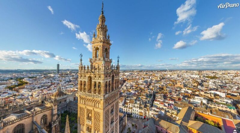 Seville: Cathedral & Real Alcazar Private Tour with tickets - Key Points