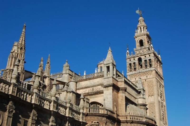 Seville: Cathedral & Real Alcazar Private Tour with tickets - Who This Tour Is Perfect For