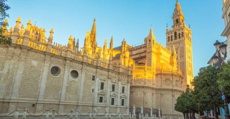 Seville: Guided Tour of Cathedral of Seville & Giralda Tower - Authentic Experiences & Insights from Reviews
