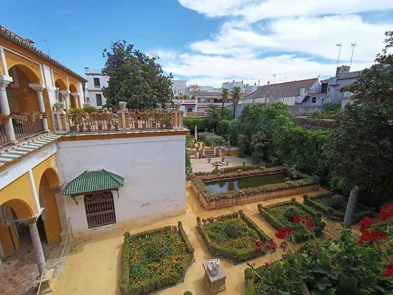 Seville: Guided visit of the Casa de Pilatos with entrance tickets - An Introduction to Casa de Pilatos: Why It Matters