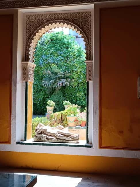 Seville: Guided visit of the Casa de Pilatos with entrance tickets - The Sum Up: Who Should Consider This Tour?