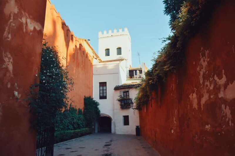 Seville: Historic Center and Jewish Quarter Walking Tour - Authentic Experiences & What You’ll Take Away