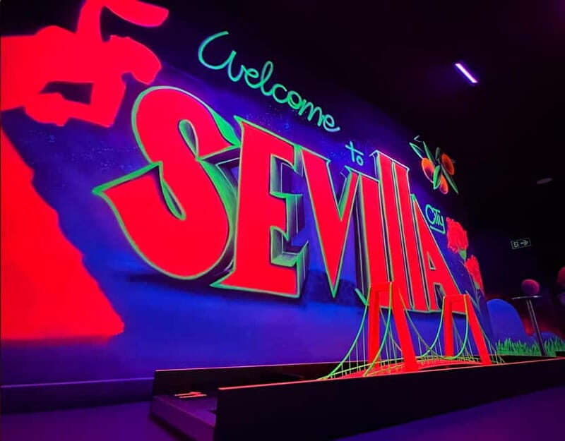 Seville: Indoor UV 18 hole Minigolf Experience - Who Should Consider This Experience?