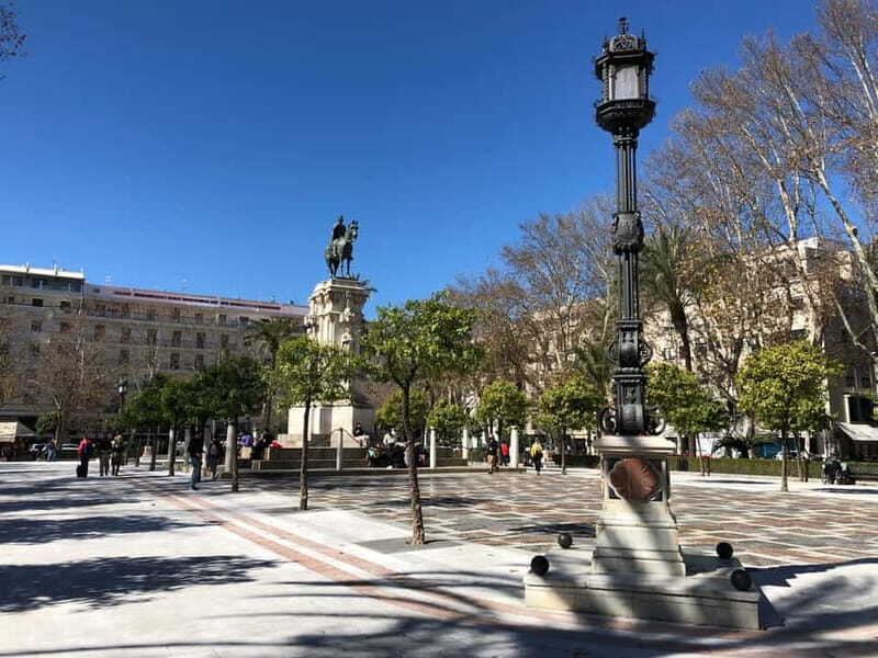 Seville Orientation Private Tour for New Visitors - Overview of the Experience
