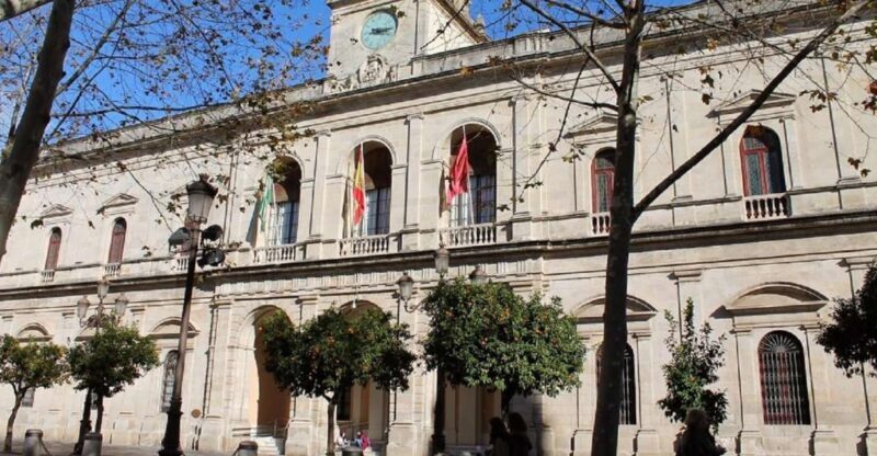 Seville: Paranormal Walking Tour in Spanish - The Value of This Paranormal Experience