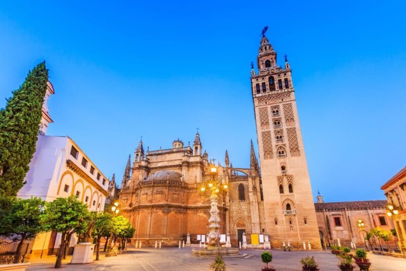 Seville: Priority Access Cathedral, Giralda & Alcázar Tour - Key Points