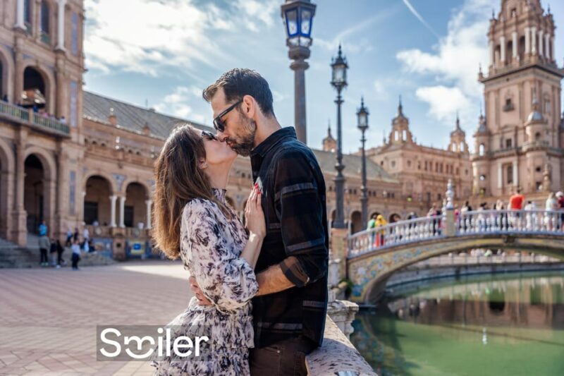 Seville: Professional Photoshoot at Plaza de España - Who Should Consider This Tour?