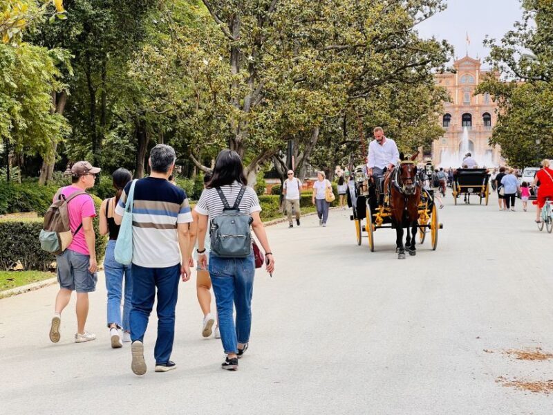 Seville: Royal Alcazar & Highlights of Seville Walking Tour - Key Points