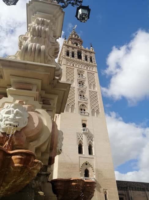 SEVILLE: SANTA MARIA DE LA SEDE CATHEDRAL TOUR - An In-Depth Look at the Experience