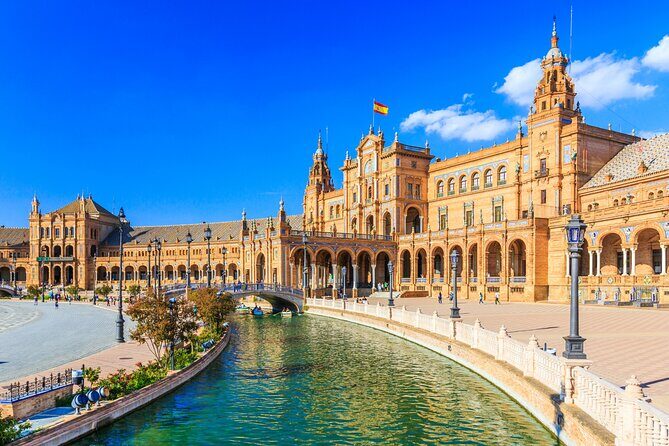 Seville Scavenger Hunt and Highlights Self-Guided Tour - The Itinerary: What You Can Expect