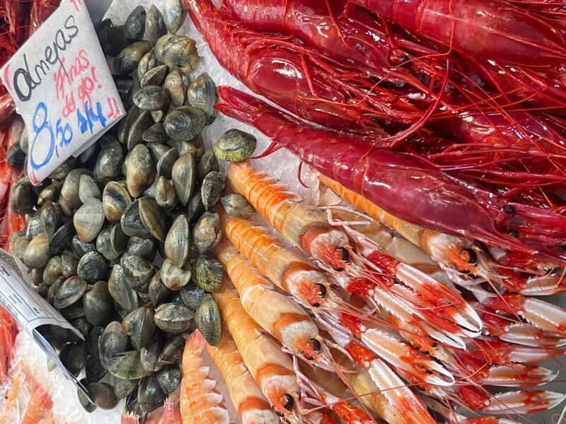 Seville: Secret Food Tour with Tapas and Drinks - Key Points