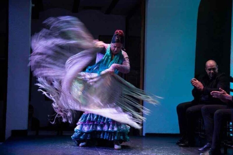 Seville: Tapas Dinner and Flamenco Show - Authentic Experiences Based on Reviews